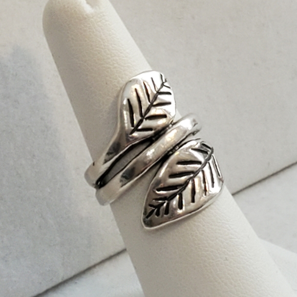 Shablool Silver Jewelry Design | Jewelry | Shablool Didae Sterling Leaf Wrap Ring Sz 65 | Poshmark